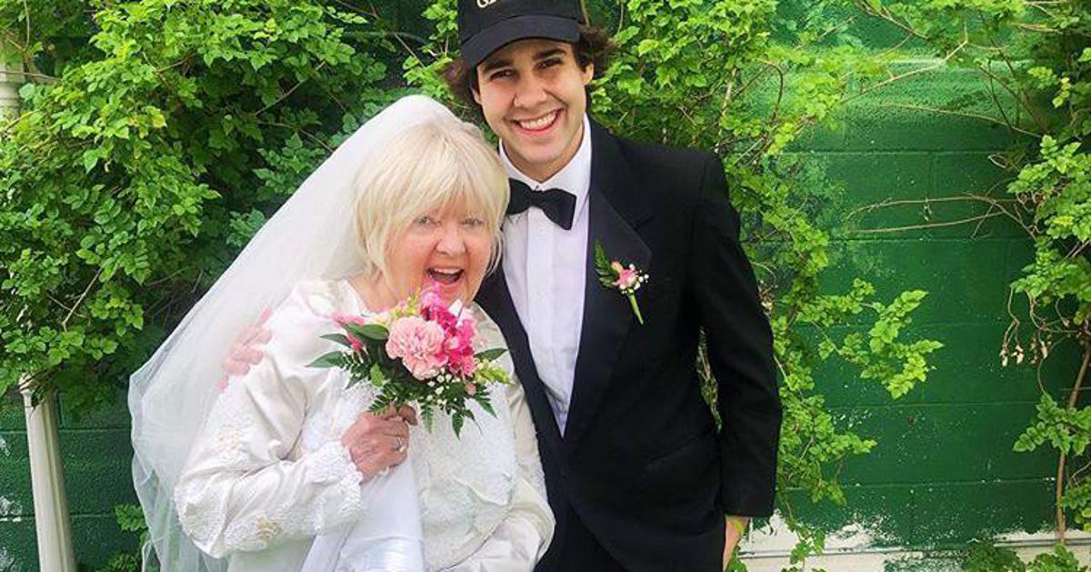 Youtuber David Dobrik razveo se nakon šest mjeseci braka | Joomboos ...